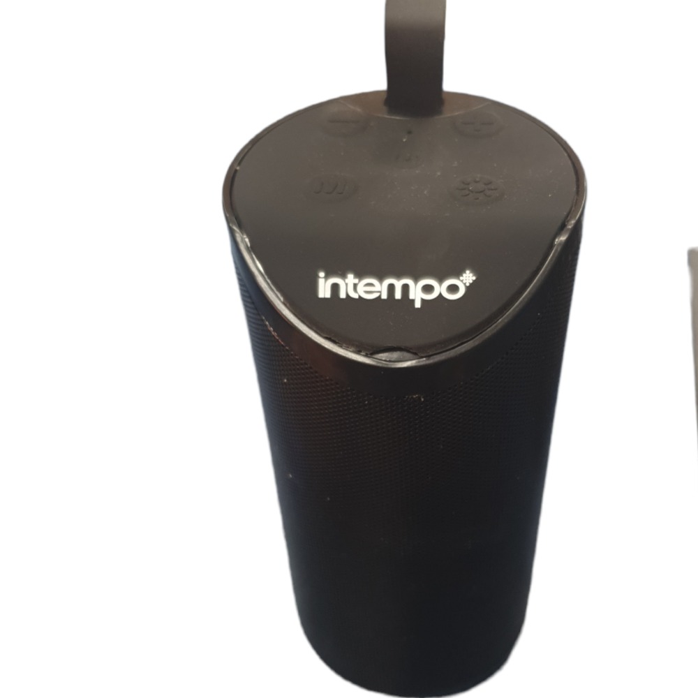 Pre-owned Intempo wr6s bluetooth speaker - Own4Less